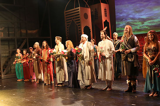 Große Unterhaltung - ganz ohne Rezept: Der Medicus - Das Musical im ...