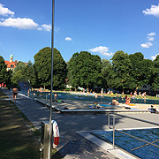 Schyrenbad - das älteste Freibad Münchens. Baden gehen in München - das ...