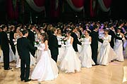1.600 Herzen im Dreivierteltakt beim größten Ball Münchens Der 51 ...