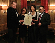 Auszeichnung für soziales Engagement: Dr. Karl Wamsler erhielt posthum ...