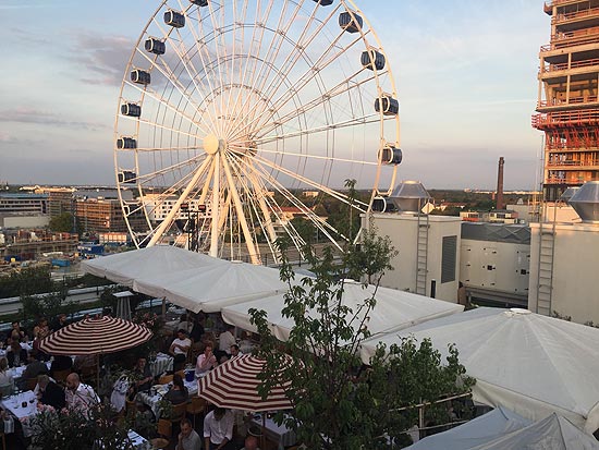 buffet Kull bar Rooftop Pop Up auf zwei Ebenen vom 01.-17.08.2019 auf ...
