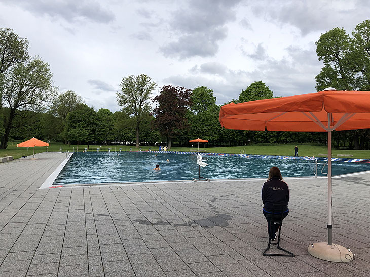 Münchner Freibadsaison 2021 begann am 21.05.2021 - 7 Münchner Freibäder ...