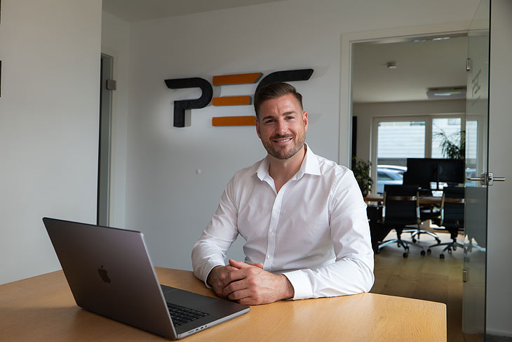 Die Sonne scheint für alle kostenfrei! Fünf gute Gründe, warum 2024 das ...