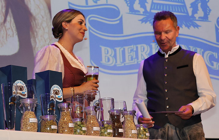Anna Winkler aus Unterfrnken ist "Bayerischen Bierkönigin 2025/2026 ...