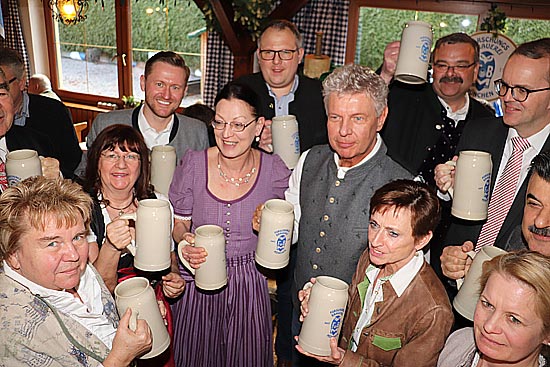 Starkbieranstich des neuen Jakobators am 08.03.2019 durch Münchens ...