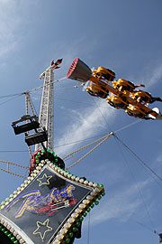 Rocket Tower von Michael Goetzke auf dem Oktoberfest 2012 (Archiv)