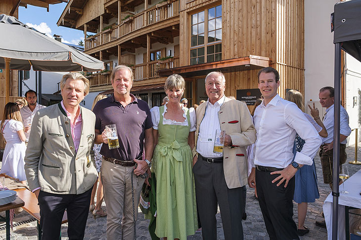 Lola Paltinger, die Familie Reinbold und Co.: Hotelier Korbinian Kohler ...